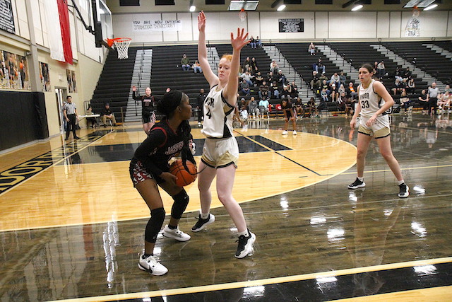 Lady Pirates pummel Jasper | Orange Leader