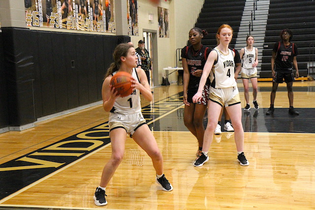 Lady Pirates pummel Jasper | Orange Leader